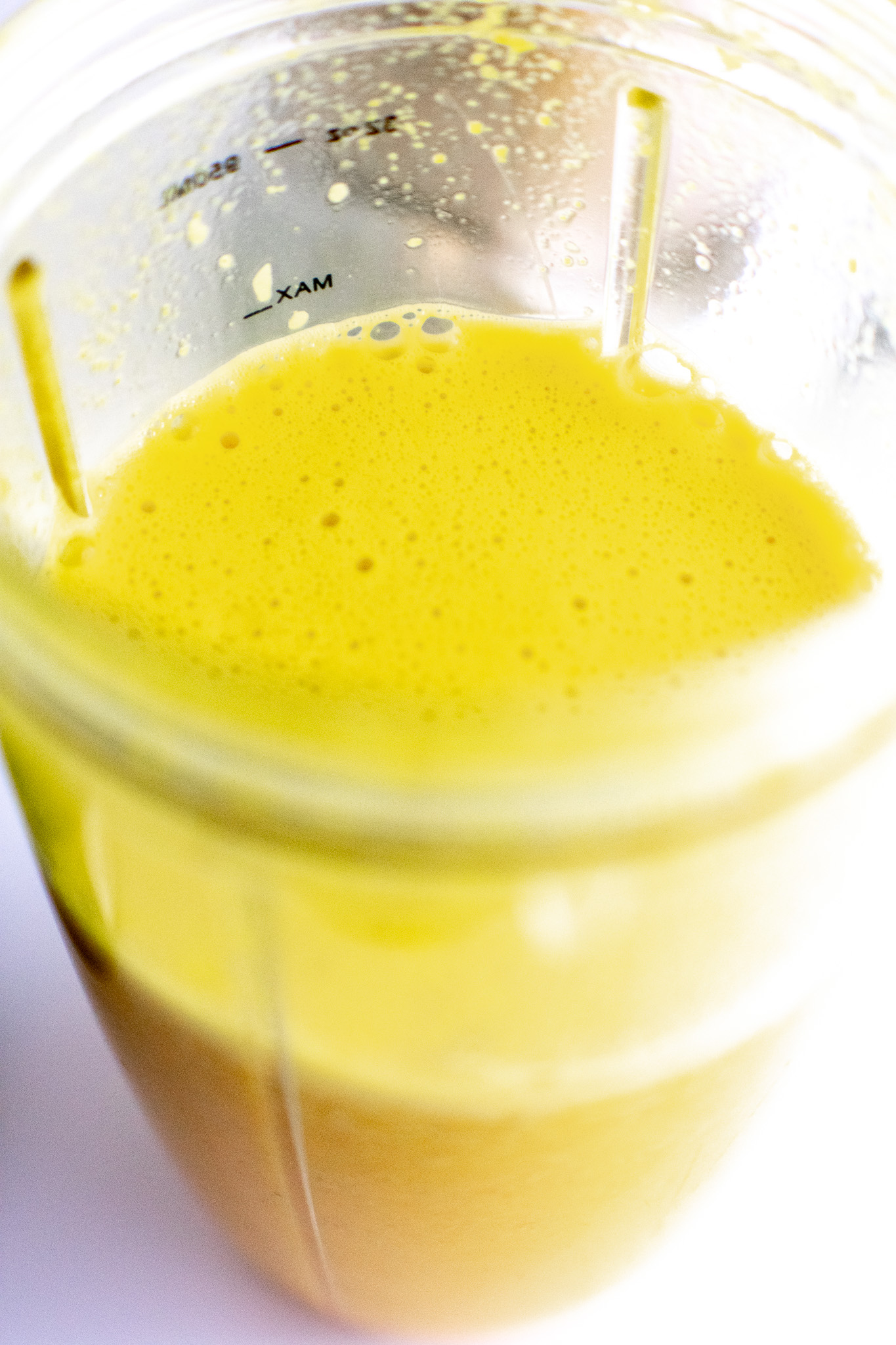 Easy Ginger Turmeric Shots | Low-Carb, Vegan, Gluten Free - A Girl ...